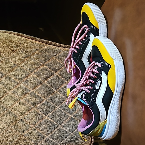 Vans | Shoes | Vans Ultrarange Exo Se Lace Up Sneakers Shoes Black Blue ...